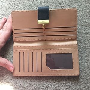 Bags | Wallet | Poshmark